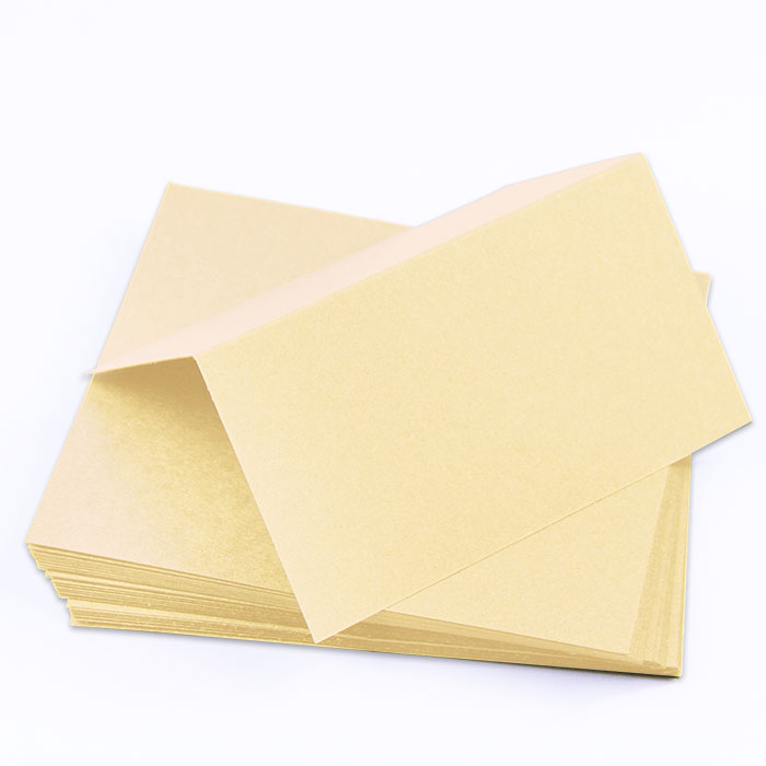 Grape Folded Place Card - Gmund Colors Matt 111C - LCI Paper